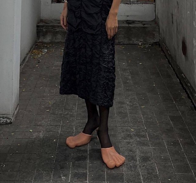 Мотика мода 2023: Брендот I Wanna Bangkok ги претстави штиклите Хулк за ...